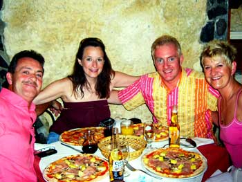 Untitled Document [www.andrewrobley.com]